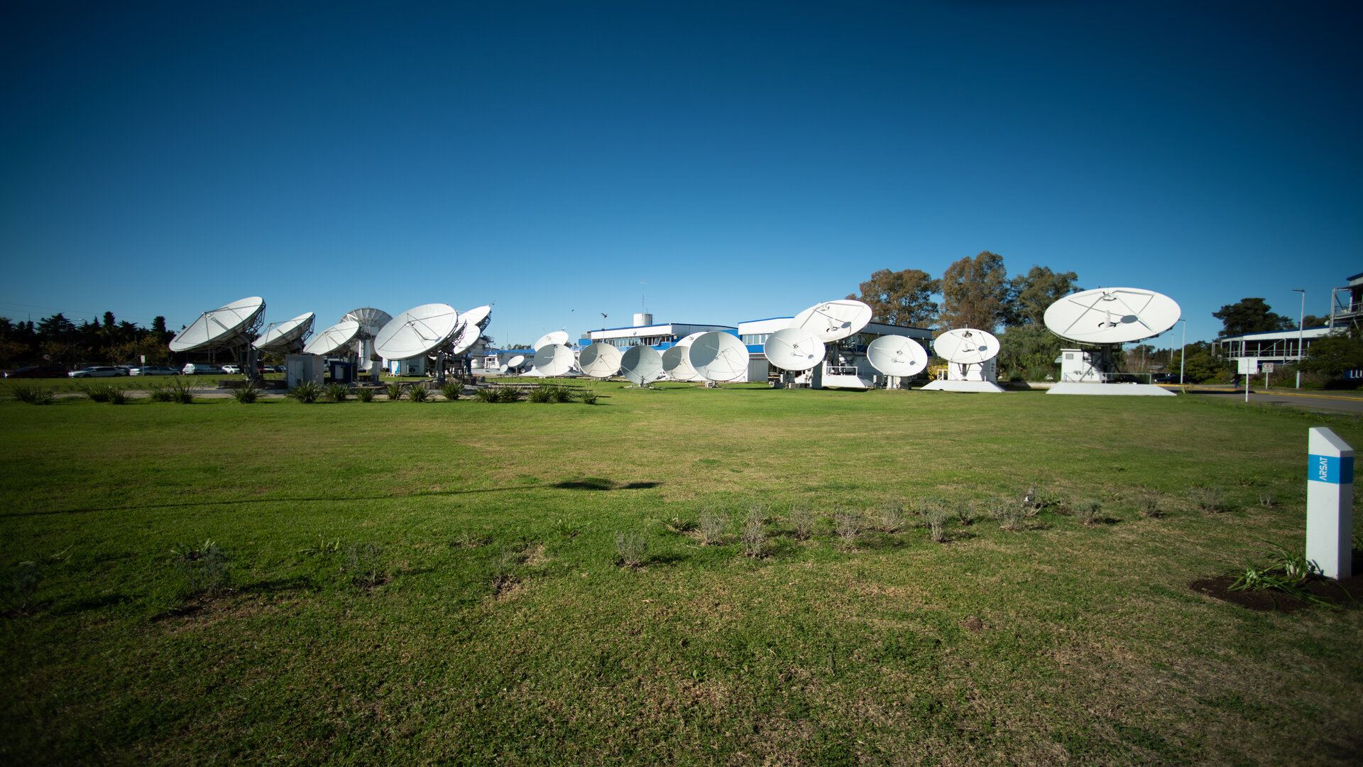 Atribución de bandas de frecuencia en Banda Ka para una nueva ...