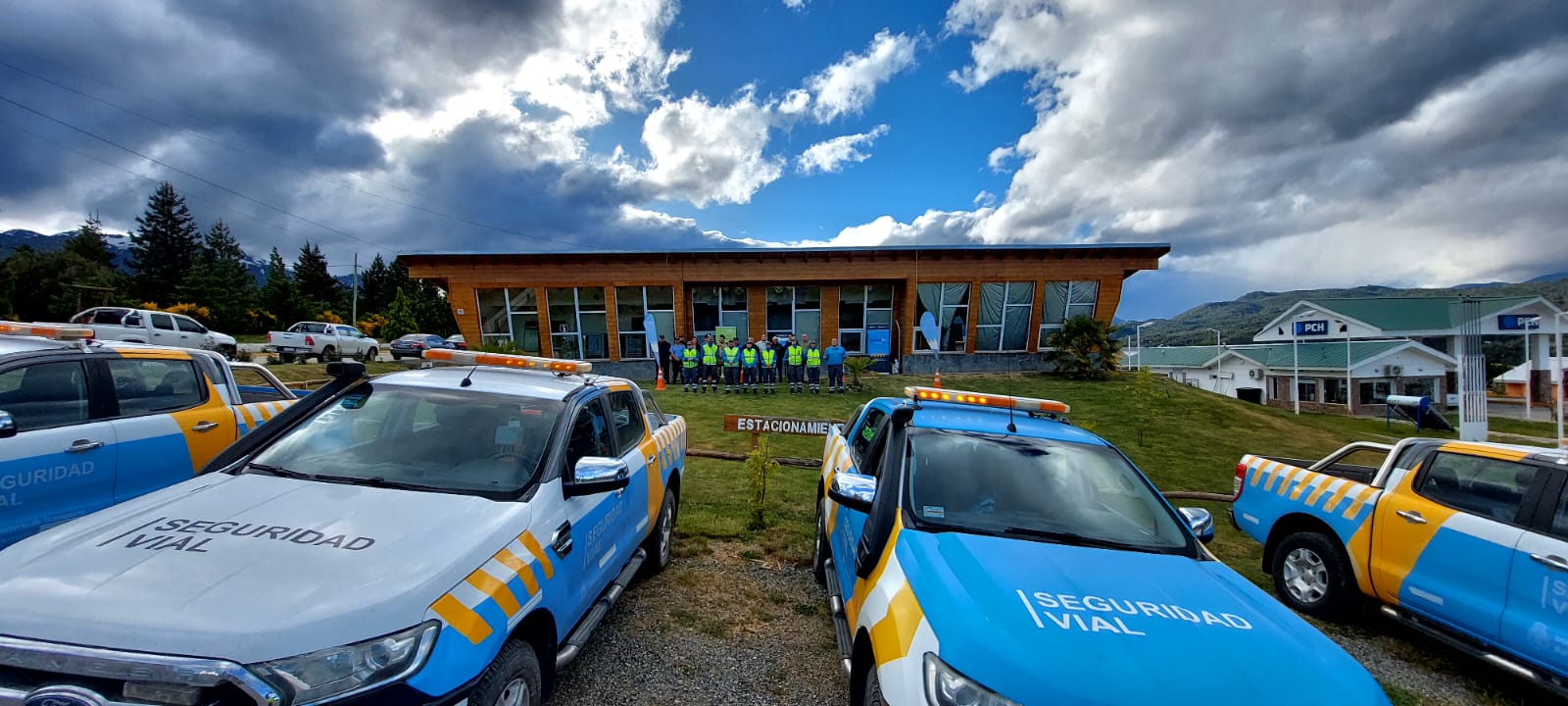 Se inauguró en Epuyén la base operativa de control número 30 de la ANSV ...