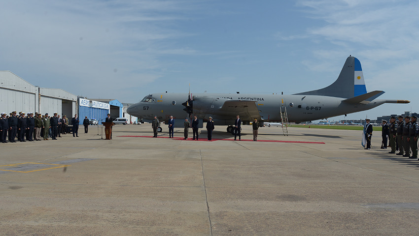 La Armada Argentina recibió el primer P3-C Orion | Argentina.gob.ar