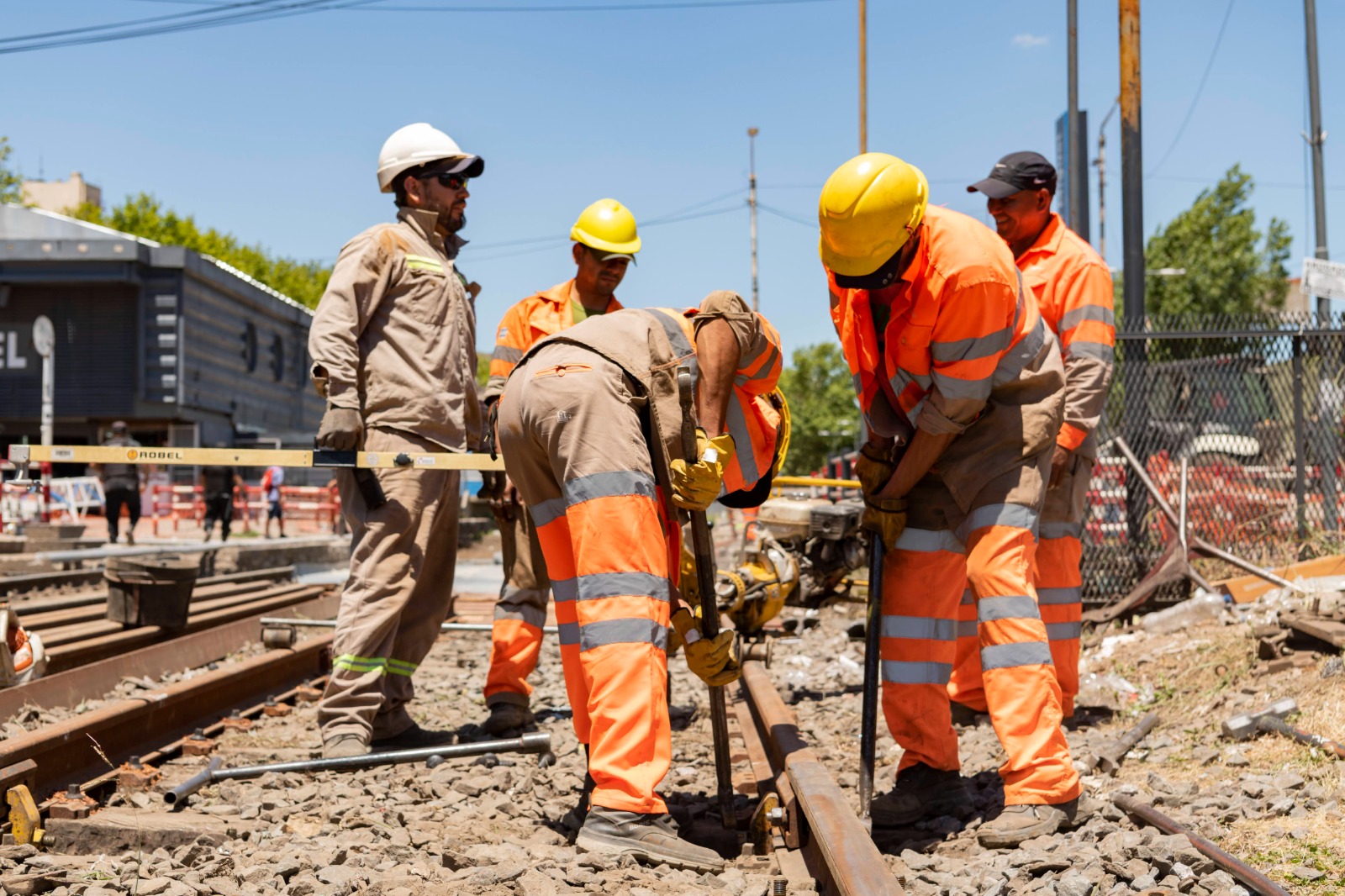Por obras, el domingo 26 el tren San Martín circulará limitado entre ...