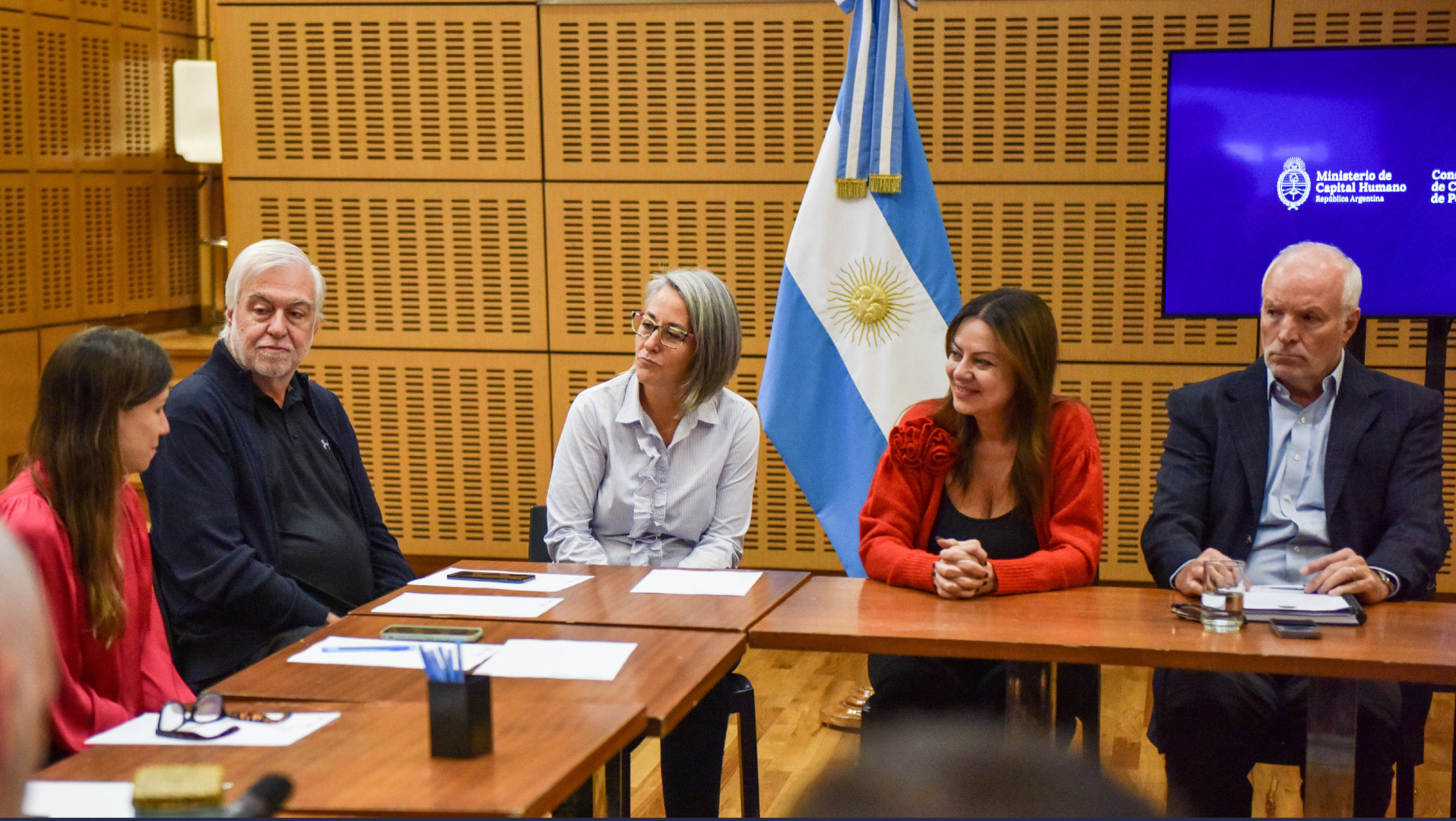 La ministra Sandra Pettovello participó de la reunión del Consejo ...