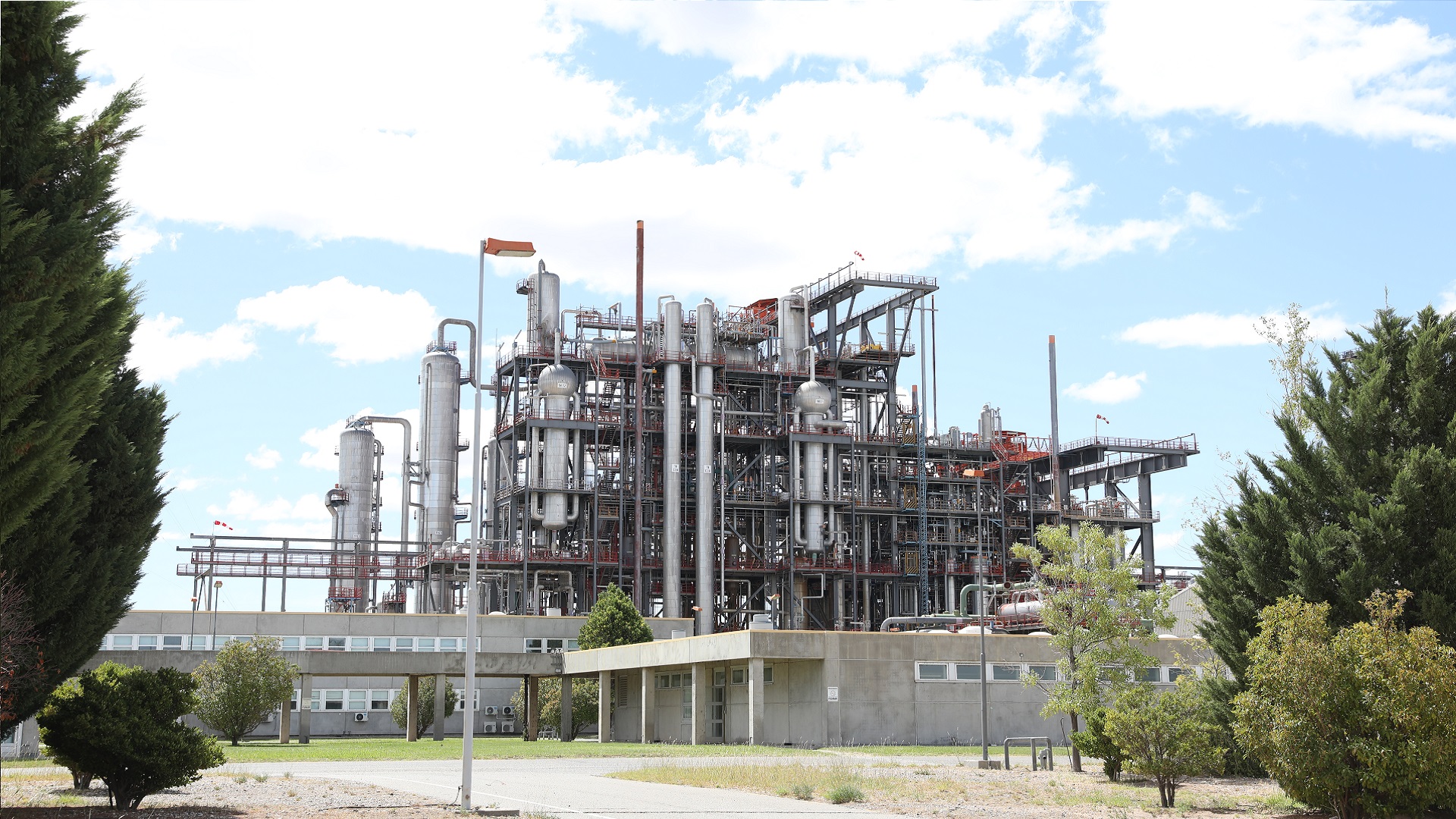 La CNEA, la provincia de Neuquén y ENSI alcanzaron un acuerdo para ...