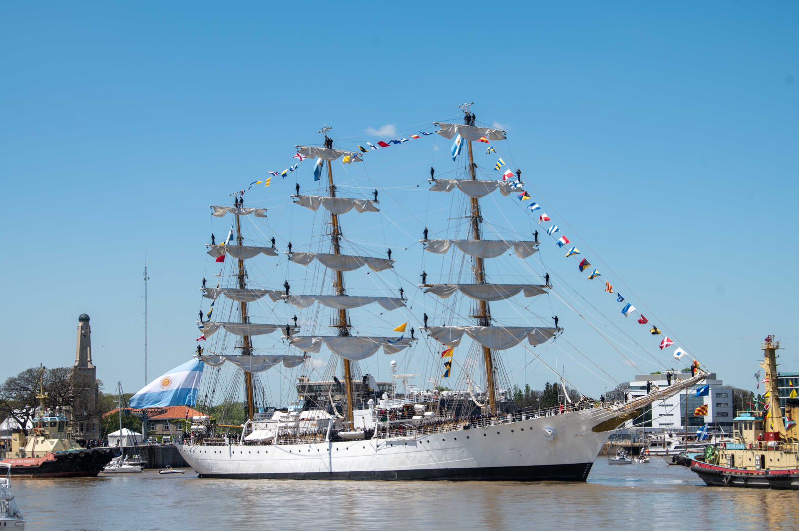 La Fragata ARA “Libertad” culminó su 51° Viaje de Instrucción ...