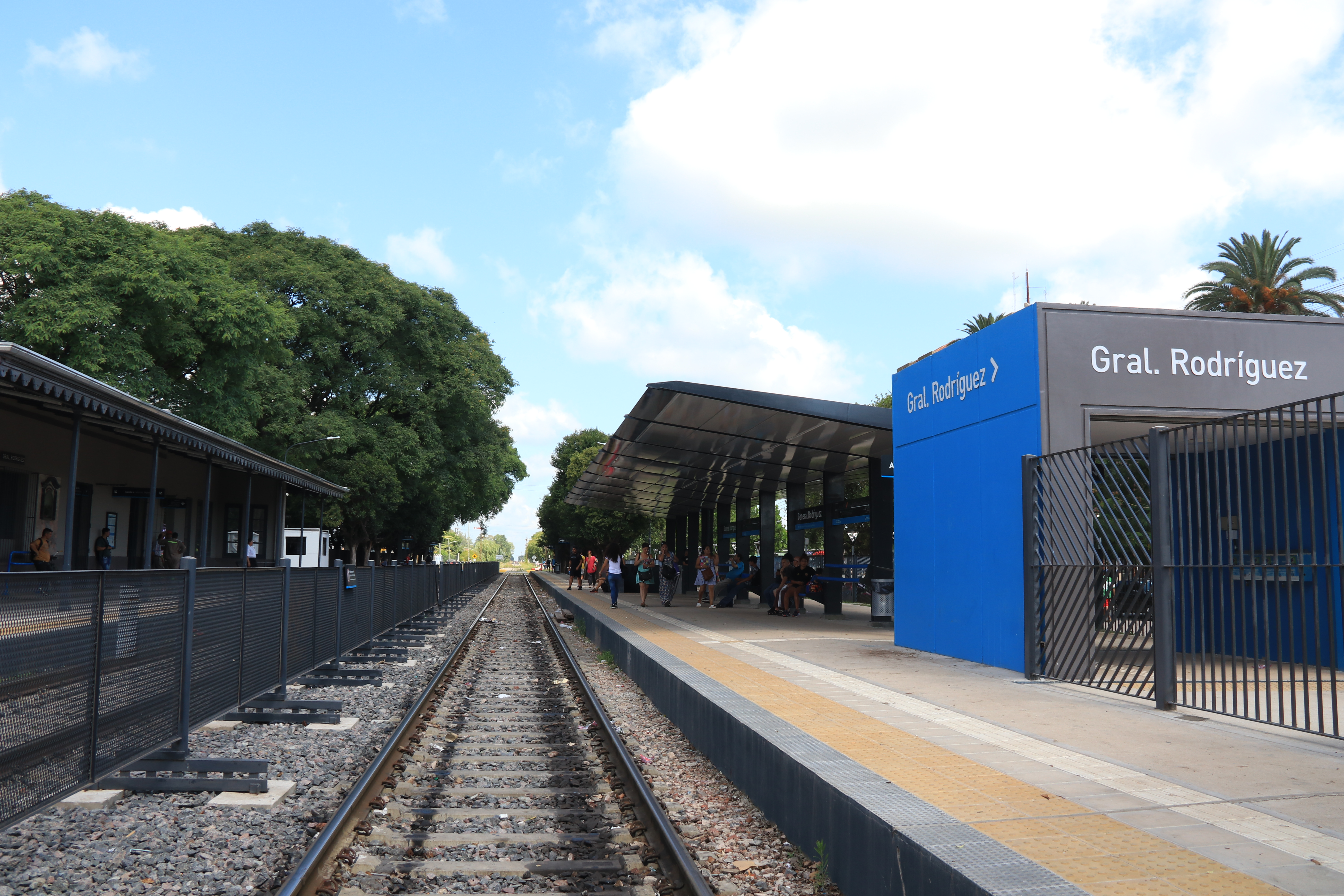 Tren Sarmiento: Se inauguraron las estaciones General Rodríguez y ...