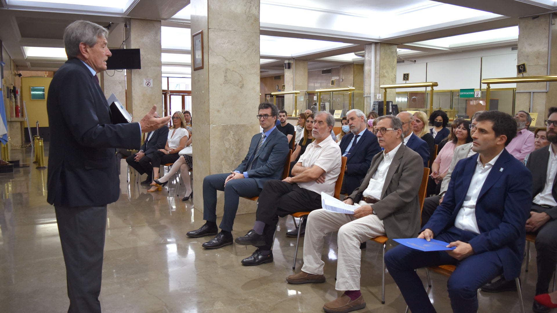 Egresados y egresadas del Curso de Capacitación Profesional y ...