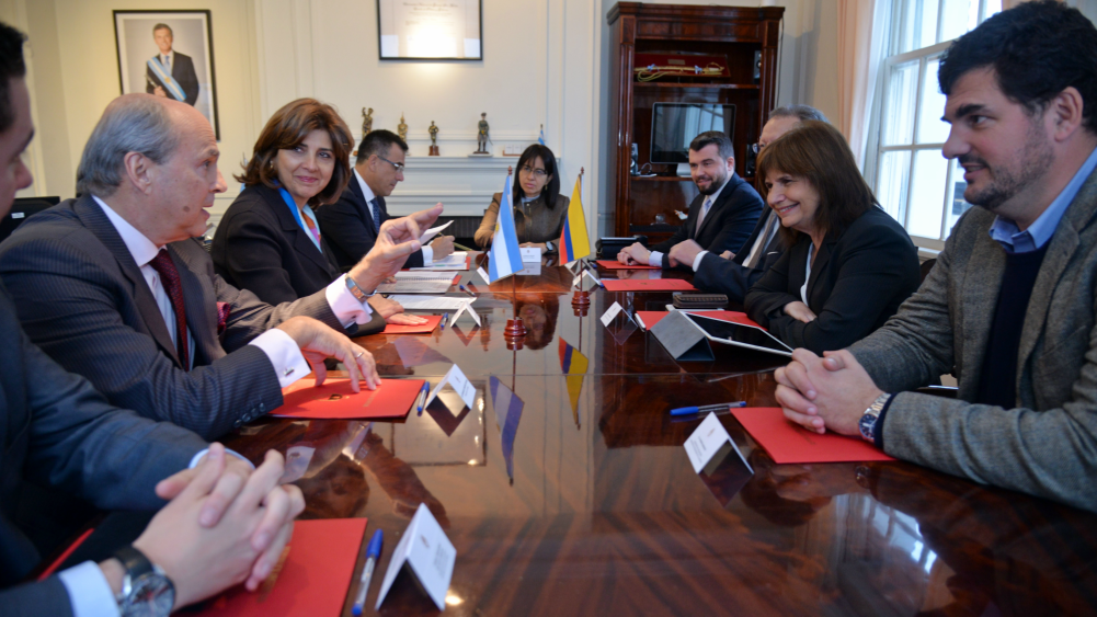 Reunión con la canciller de Colombia | Argentina.gob.ar